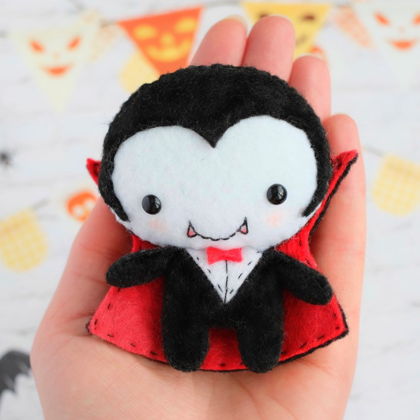 Felt Vampire Toy Sewing Pdf Pattern, Easy To Make Halloween Toy, Felt ...